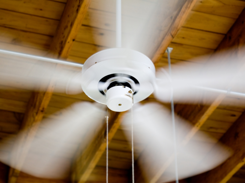Why Does My Ceiling Fan Hum? | Right Touch Electrical